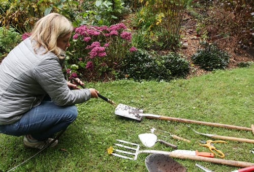 The perfect way to store your tools (and an OK way that works too ...