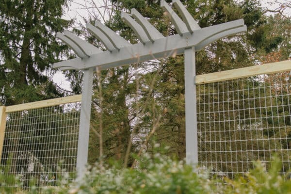 How to build an arbor regardless of the season | The Impatient Gardener